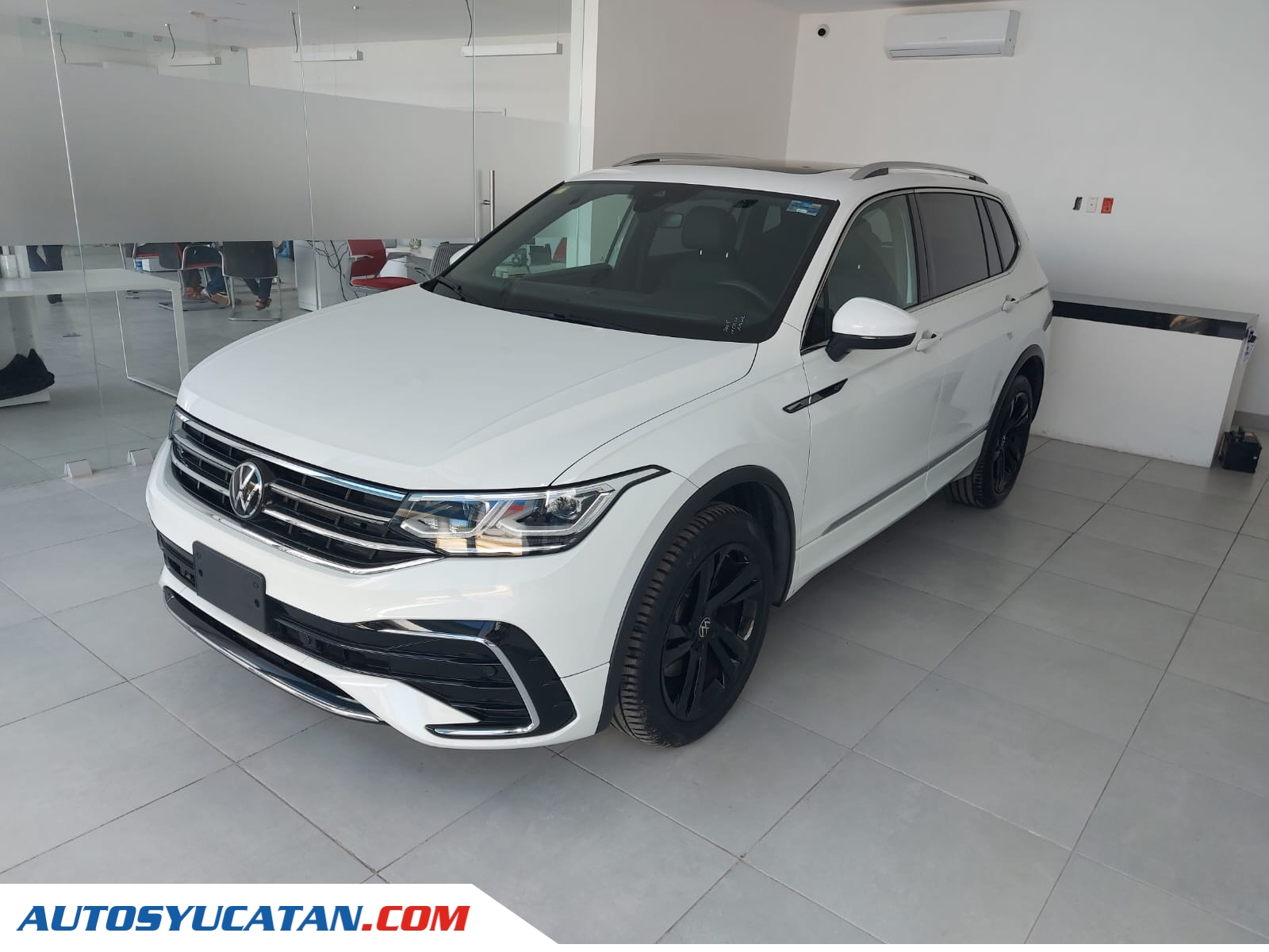 Volkswagen Tiguan R Line 2024 – AutosYucatan.com